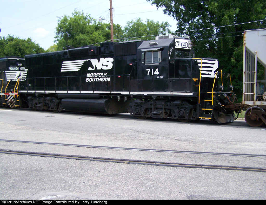 NS 714